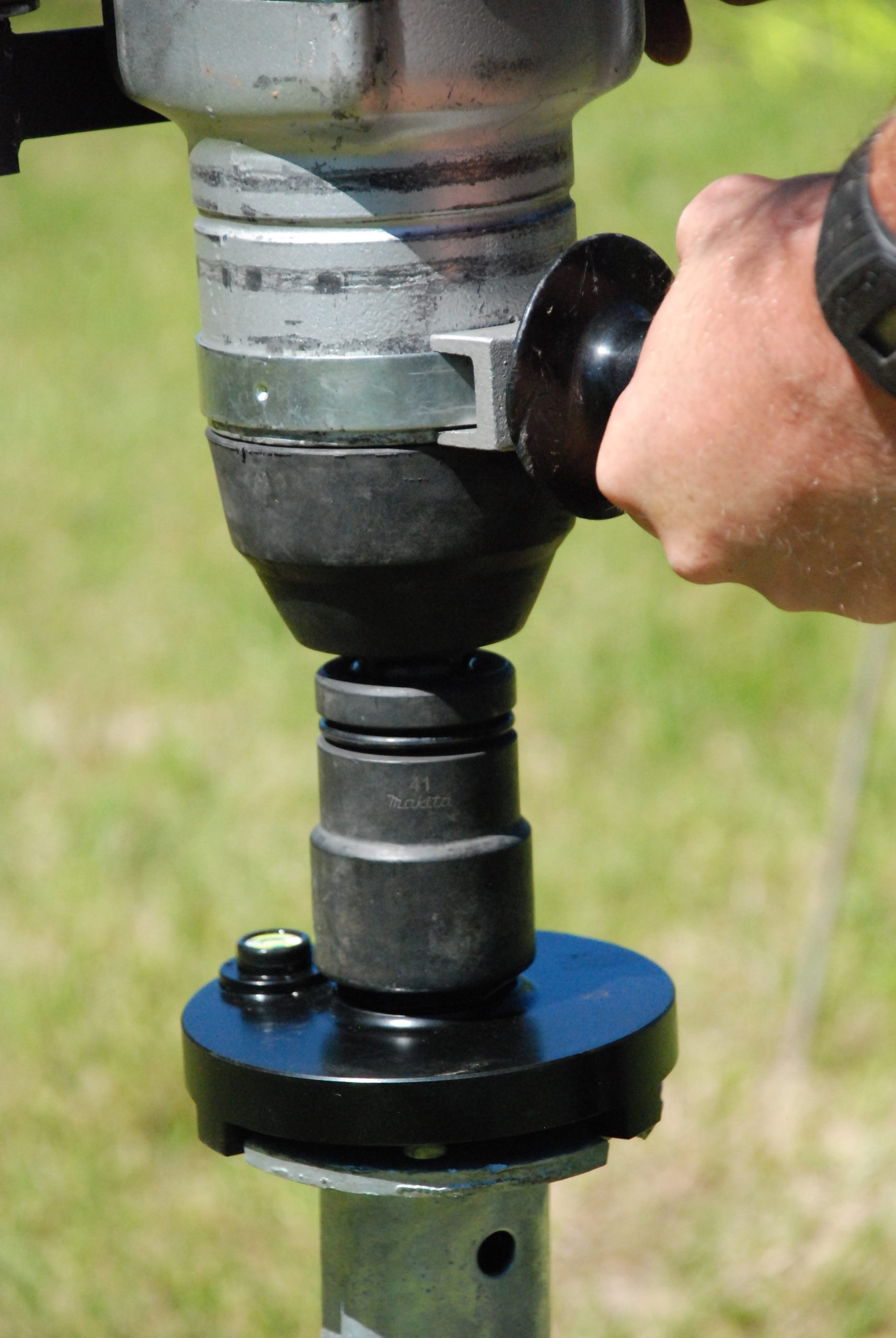 Adaptateur WeasyHead® pour vis de fondation