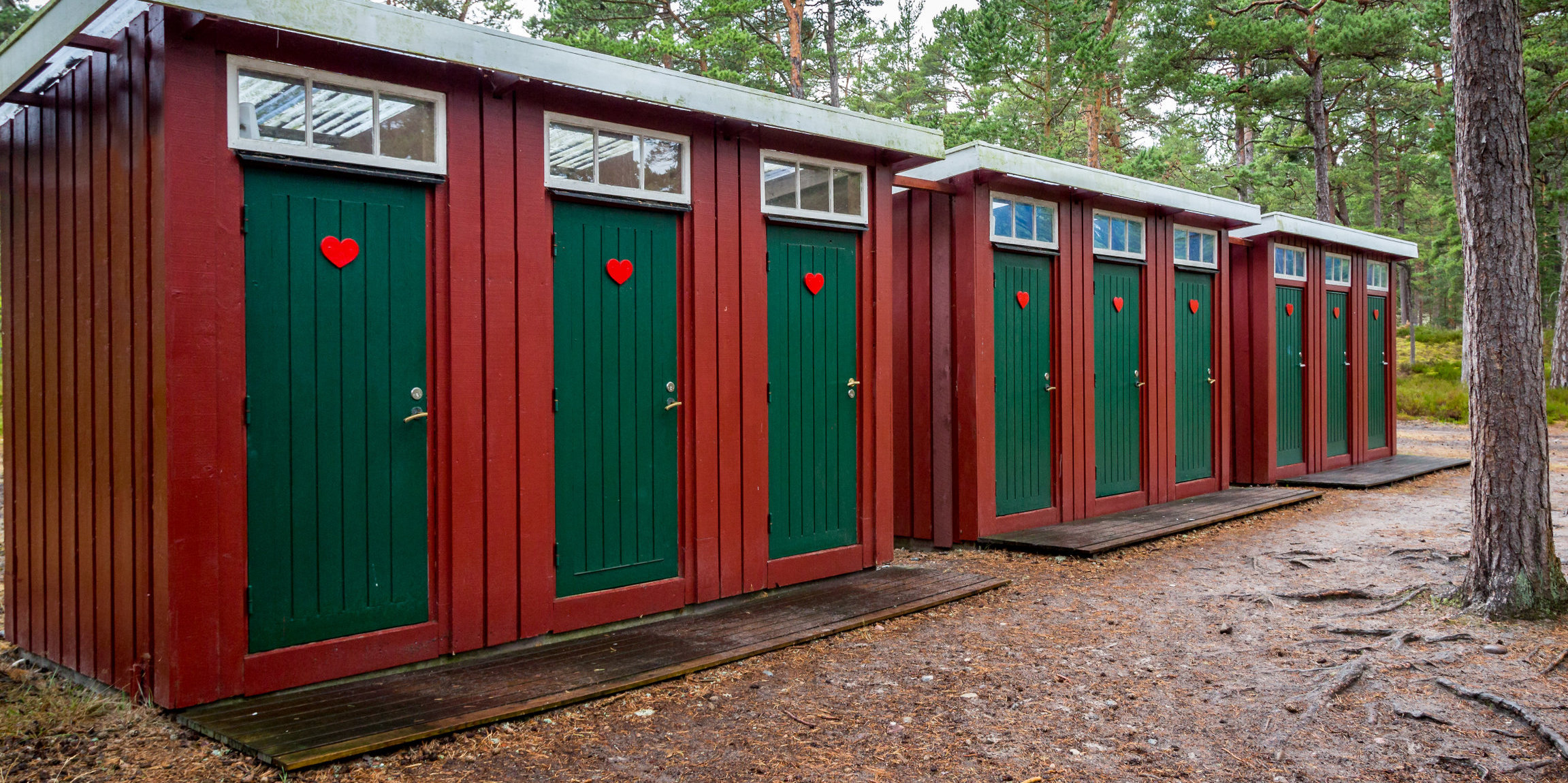 Application on Weasyfix foundation screws – Toilet block